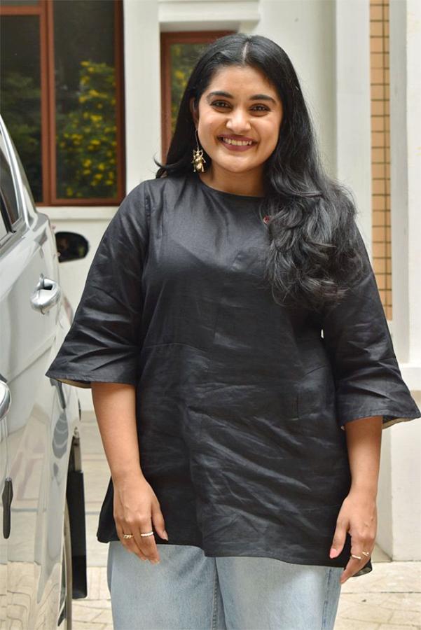 #NivethaThomas : టాలీవుడ్‌ హీరోయిన్‌ ఇలా అయిపోయిందేంటి? (ఫోటోలు) | Actress Nivetha Thomas Unseen ...